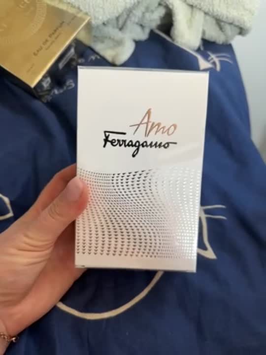 Женская парфюмерия SALVATORE FERRAGAMO Amo Ferragamo – купить в Москве ...