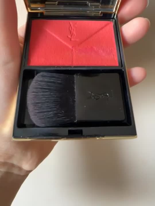 YSL Румяна с эффектом сияния Couture Blush купить по низким ценам в ЛЭТУАЛЬ