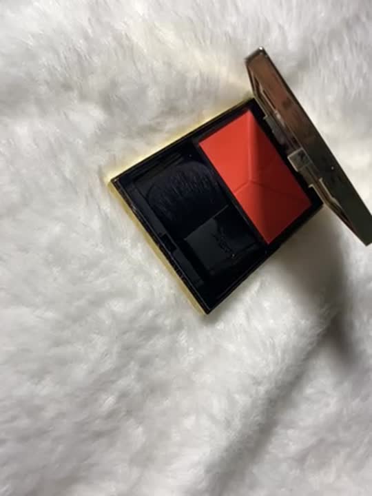 YSL Румяна с эффектом сияния Couture Blush купить по низким ценам в ЛЭТУАЛЬ