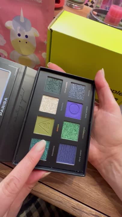 PARISA COSMETICS Палетка теней для век Ghost Tape купить по цене 900₽ в ...