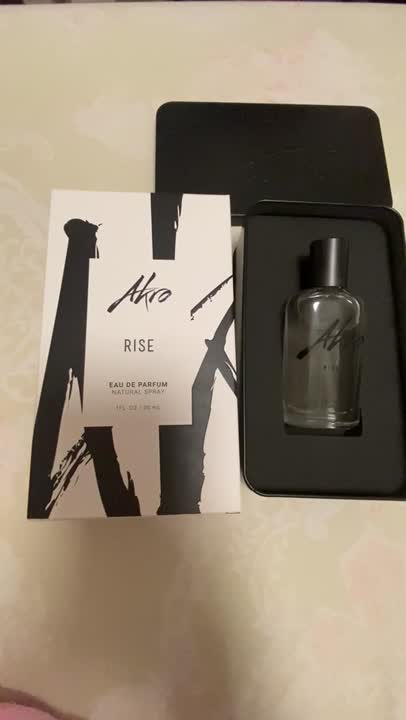 Нишевая парфюмерия AKRO Rise – купить в интернет-магазине ЛЭТУАЛЬ по цене 6952 рублей с доставкой