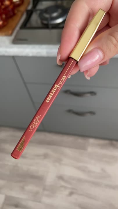 Лайнер для губ Color Riche Le Lip Liner L'ORÉAL PARIS Карандаши для губ ...