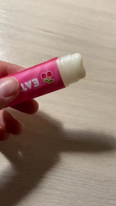 Бальзамы для губ EAT MY Бальзам для губ Eat My balm Вишневый мусс ...