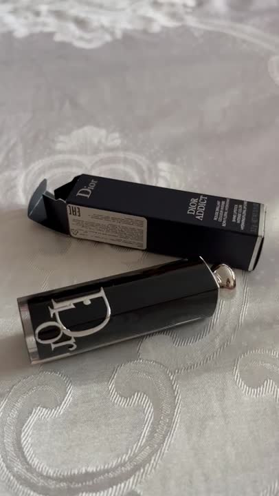 Помады DIOR Помада для губ Addict – купить в интернет-магазине ЛЭТУАЛЬ ...