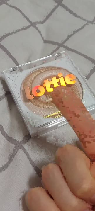 LOTTIE LONDON Хайлайтер для лица и тела Frosted Swirl Highlighter ...