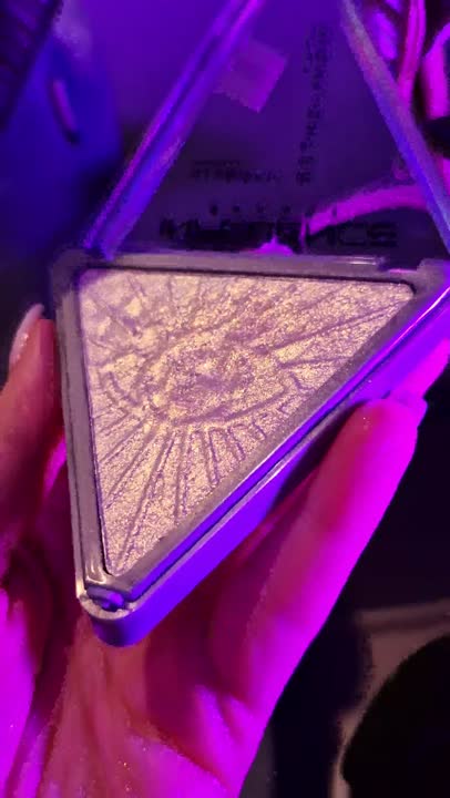 Хайлайтеры INFLUENCE BEAUTY Хайлайтер с микроскопическими частицами ...