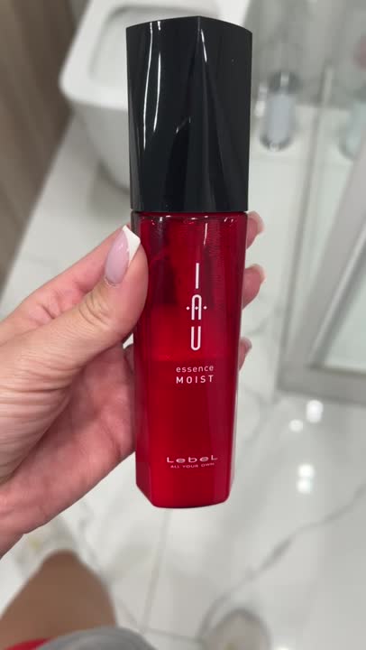 LEBEL Эссенция для волос IAU Essence Moist купить по цене 5027₽ в ЛЭТУАЛЬ
