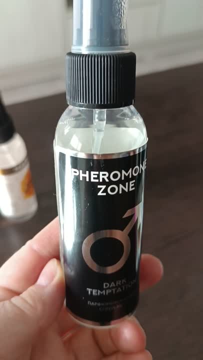 LIV DELANO Парфюмированный спрей-мист Pheromone Zone Dark Temptation ...