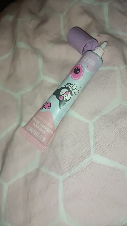 Румяна SODA Кремовые румяна CHEEKY #cuteadventure 001 «ACT COOL ...