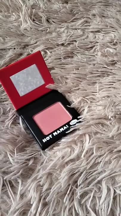 THEBALM Румяна-хайлайтер Hot Mama в дорожном формате купить по цене ...