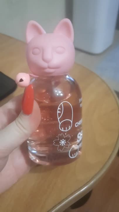 SODA Cherry Neko Shimmery Perfume #goodluckbabe купить по цене 1699₽ в ...