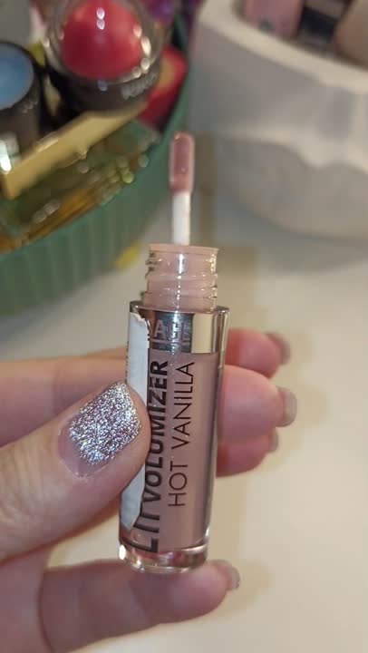 LUXVISAGE Блеск-плампер для губ LIP volumizer hot vanilla купить по ...