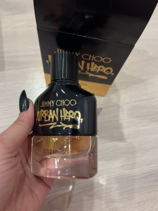 JIMMY CHOO Urban Hero Gold Edition купить по цене 6162₽ в ЛЭТУАЛЬ