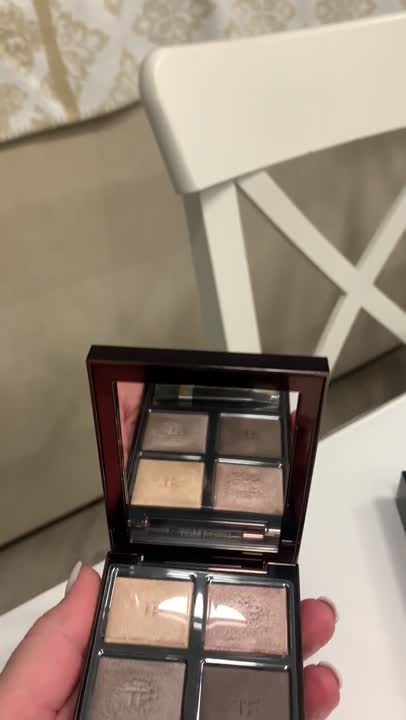 TOM FORD Четырехцветные тени для век Eye Color Quad купить по низким ...