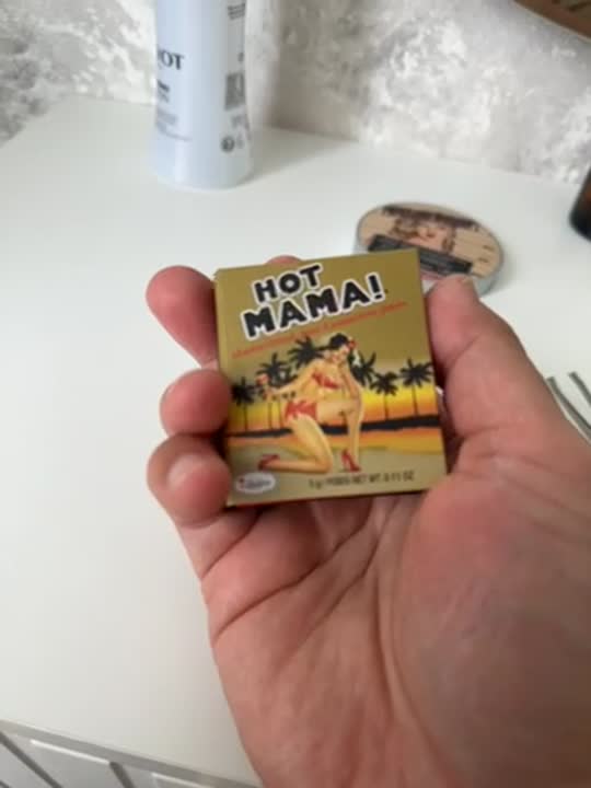THEBALM Румяна-хайлайтер Hot Mama в дорожном формате купить по низким ...