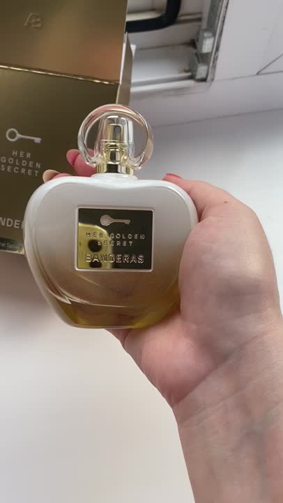 ANTONIO BANDERAS Her Golden Secret купить по цене 2400₽ в ЛЭТУАЛЬ