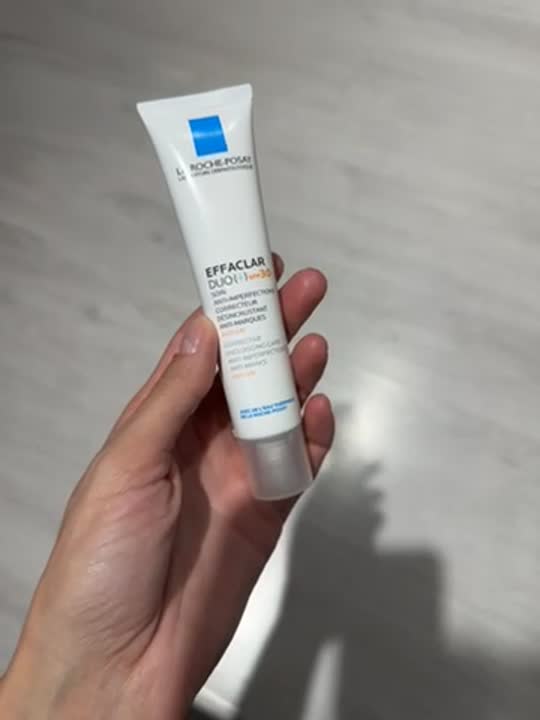 LA ROCHE-POSAY Effaclar DUO(+) Корректирущий крем-гель для проблемной ...
