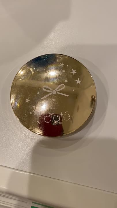 CIATE LONDON Подсвечивающая пудра-основа Marbled Light купить по низким ...