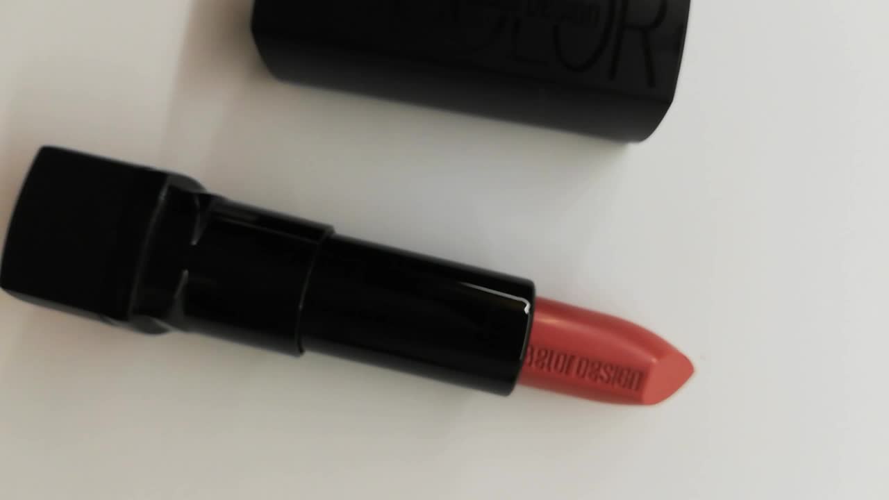 BELOR DESIGN Губная помада Be Color купить по низким ценам в ЛЭТУАЛЬ