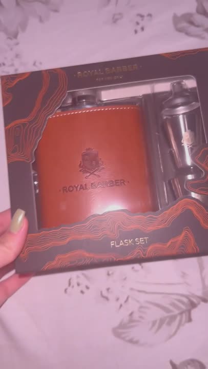 ROYAL BARBER Набор с флягой для мужчин, 190 мл + 2 х 30 мл +1 шт ...
