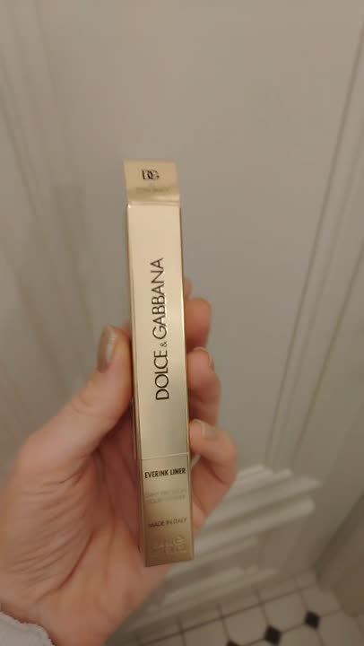 DOLCE&GABBANA Жидкая подводка для глаз Everink Liner купить по цене ...